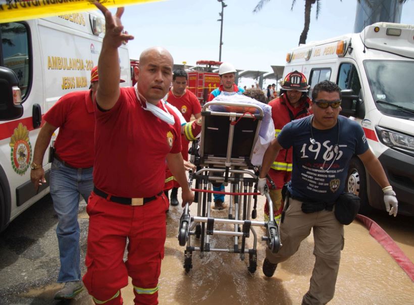 Tragedia en Trujillo: colapso en centro comercial deja tres muertos y decenas de heridos - Debate