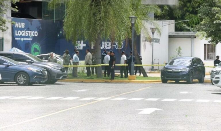 Hombre muere tras caer del cuarto nivel del parqueo de Ágora Mall ...