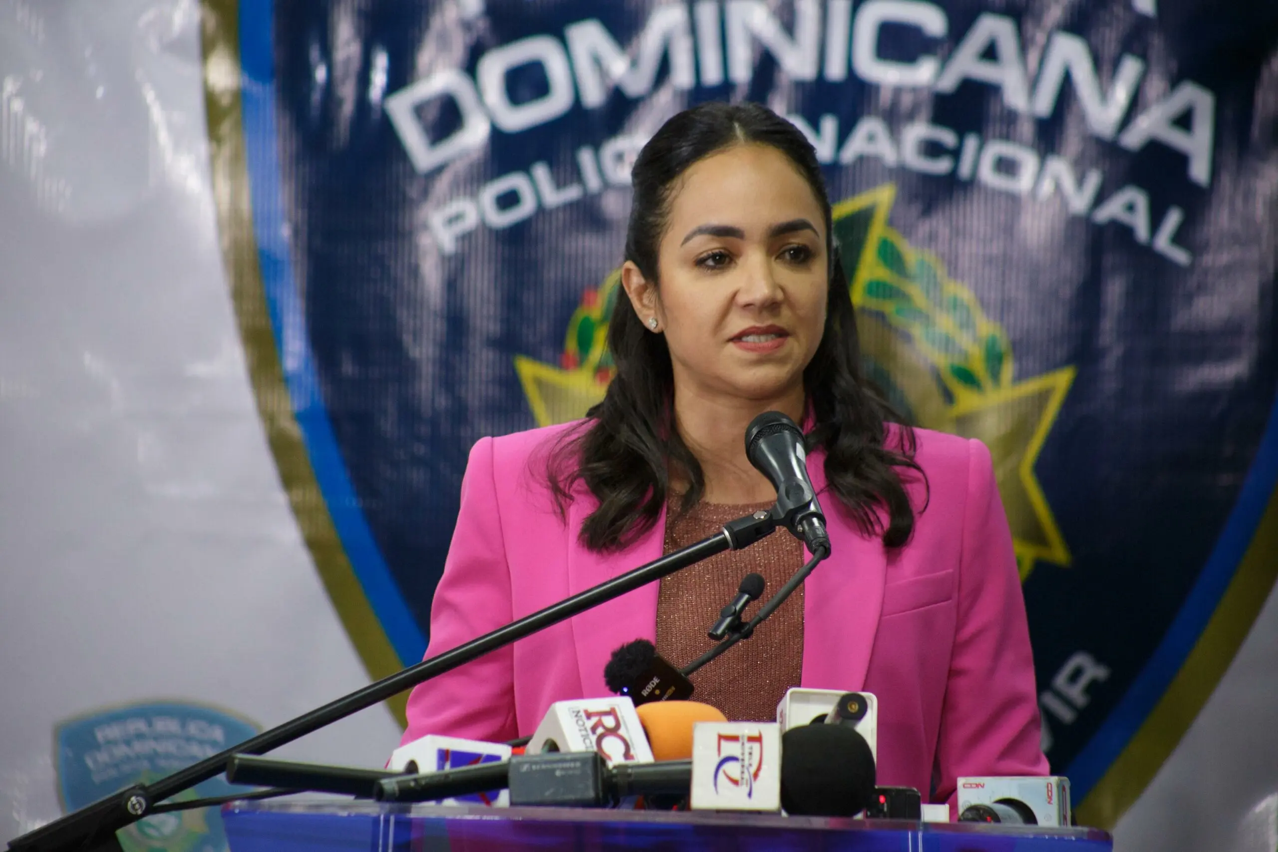 Faride Raful defiende su honor y destaca avances en seguridad