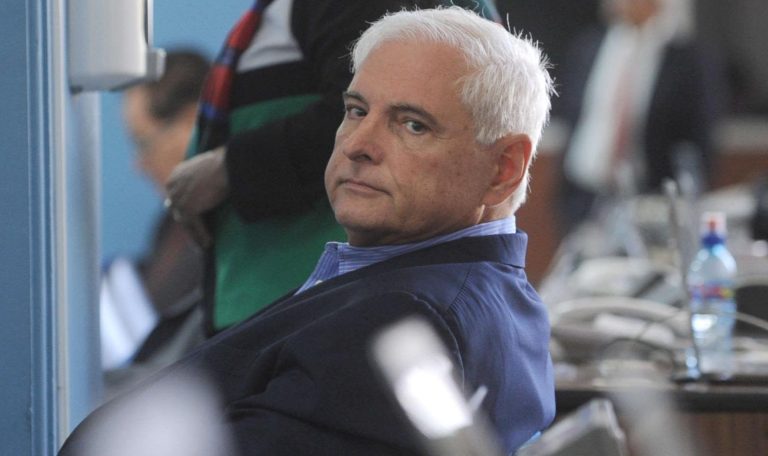 Expresidente de Panamá Ricardo Martinelli se declara no culpable en ...