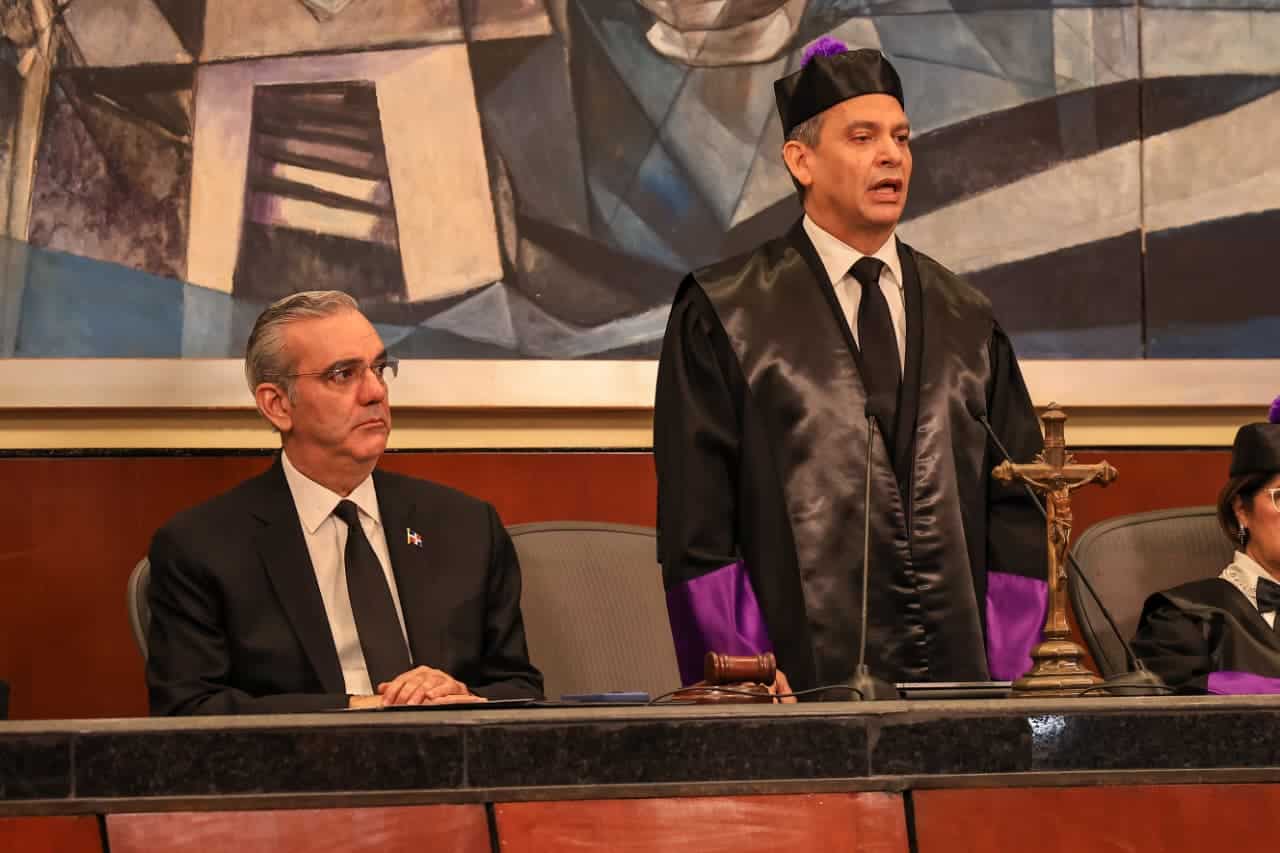 Presidente de la Suprema Corte llama a una justicia íntegra y presenta ...