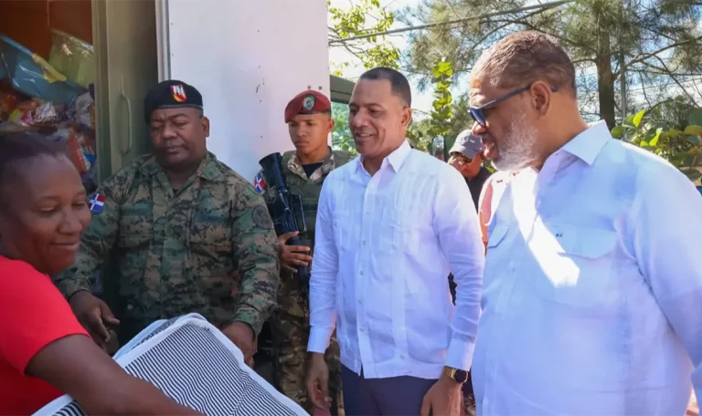 Gobierno brinda atención médica y asistencia social a comunidades ...